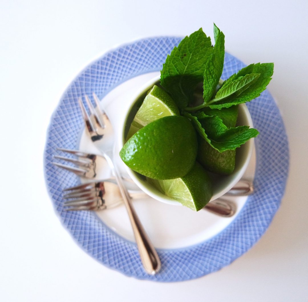 Eine super leckere "crunchy Hugo-Torte" mit und ohne Schwips mit ...